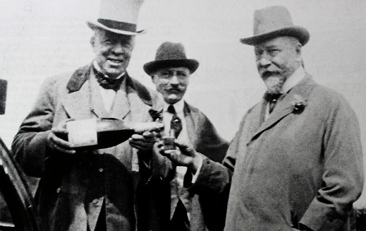 The History of Stratstone