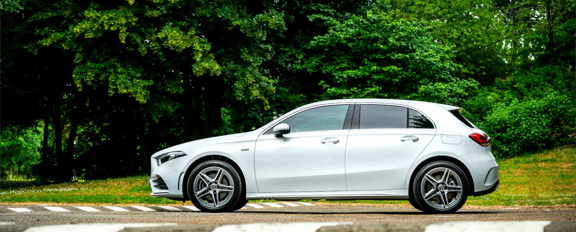 Top 5: Best Compact Cars for Golfers