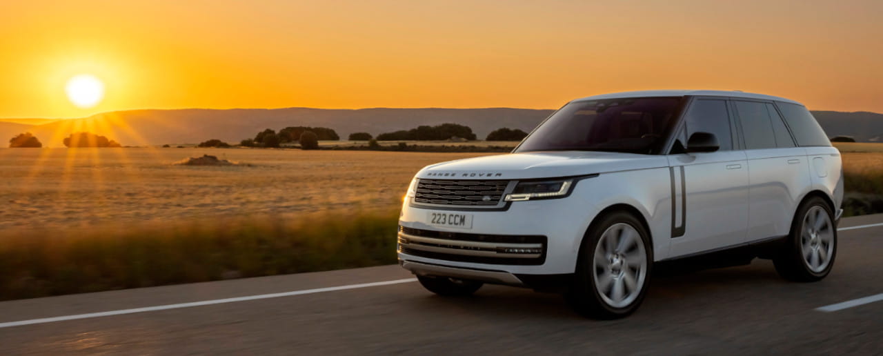 Top 10 Best Luxury and Premium Hybrid Cars for 2025