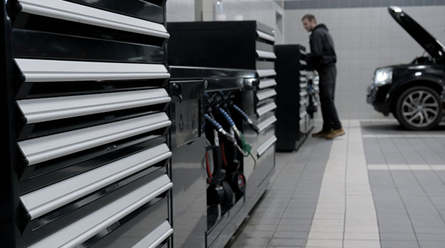 Land Rover Approved Servicing, MOT & Repairs