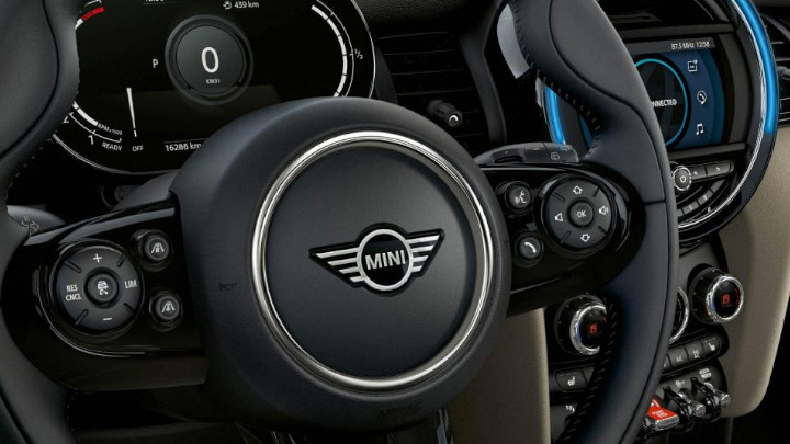 New MINI 3-door Hatch Offers | Explore the Latest Deals