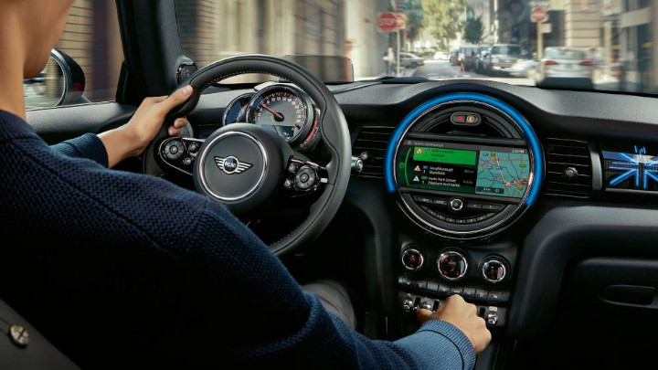 New MINI 5-door Hatch Offers | Explore the Latest Deals